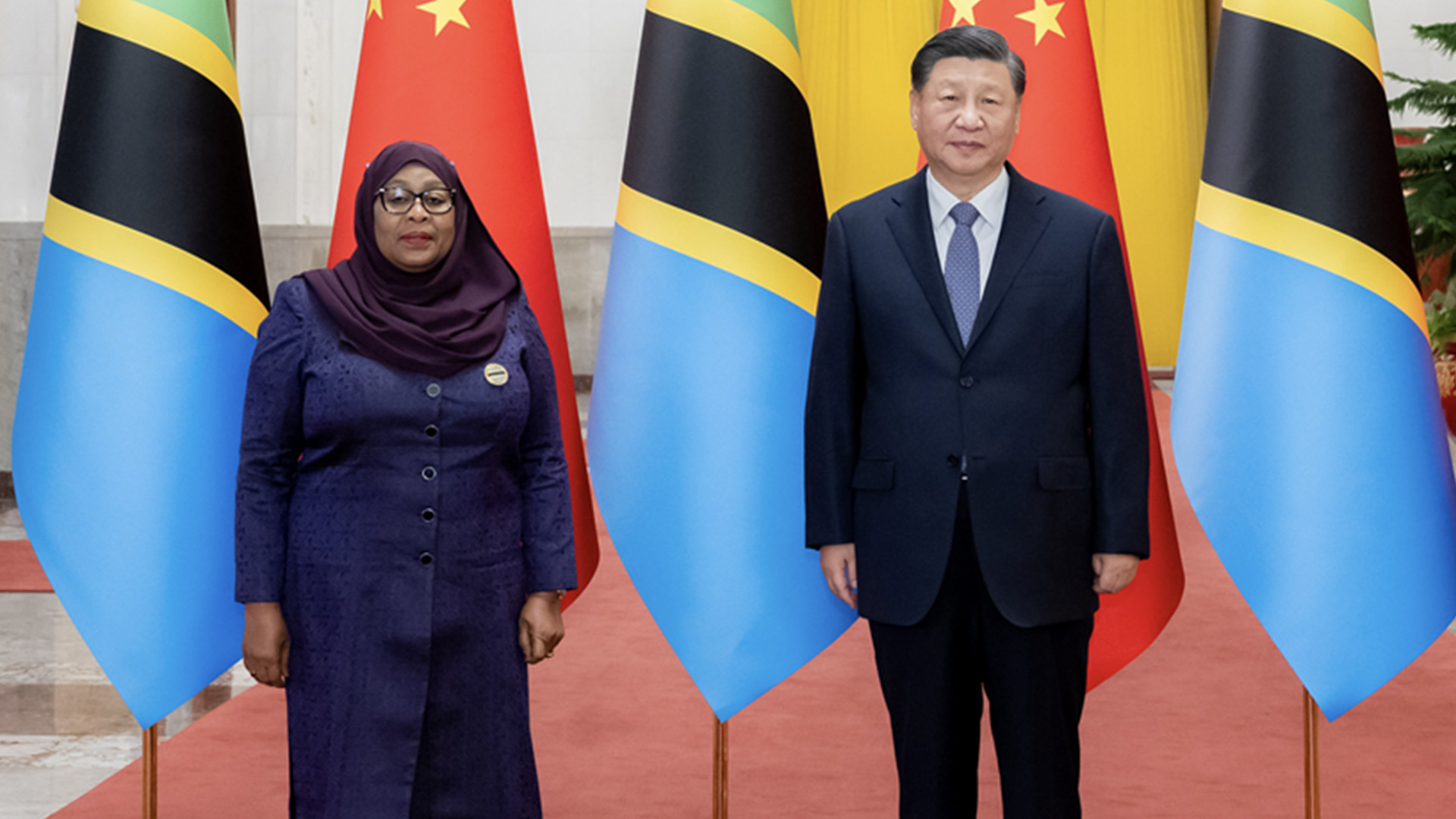 Председатель КНР Си Цзиньпин встретился в Пекине с президентом Танзании Самией Хассан Сулуху