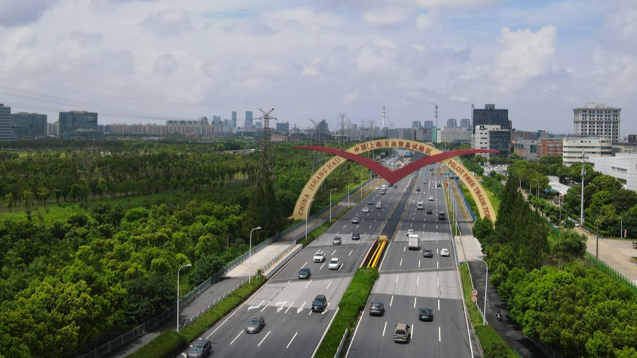 Си Цзиньпин подчеркнул важность дальнейшего развития пилотных зон свободной торговли Cgtn на