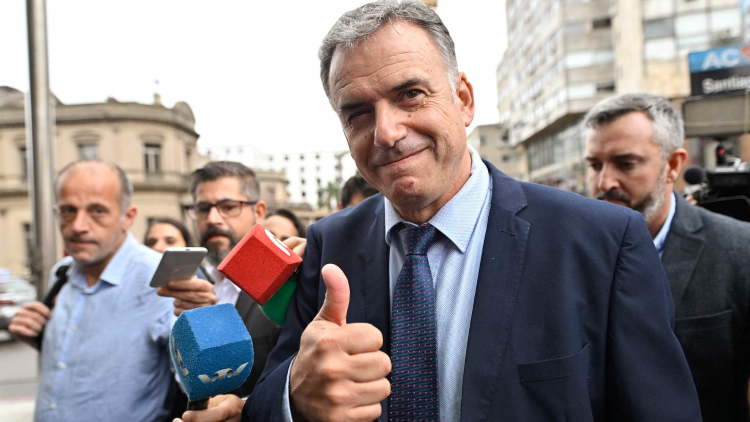 Си Цзиньпин поздравил Яманду Орси с избранием на пост президента Уругвая Cgtn на русском